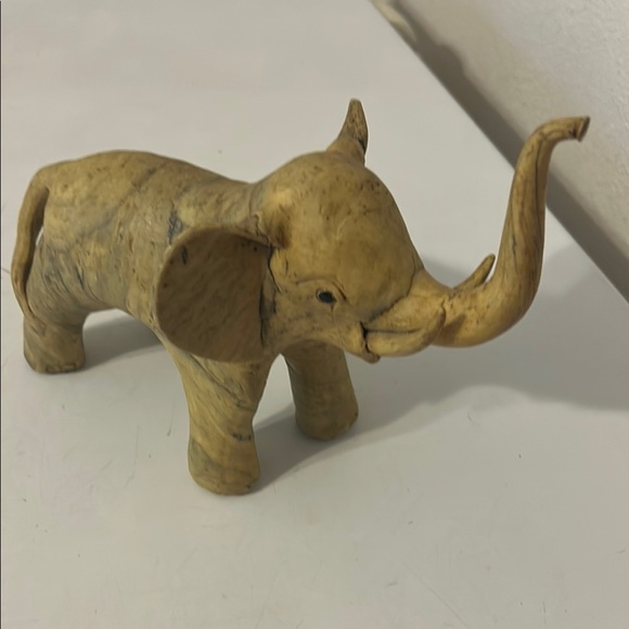 Art | Vintage Crushed Oyster Shell Elephant Tan Elephant Sculpture ...